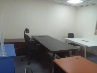在网页-1 | Bayut.com上关于位于 Sheikha Mariam Building, Deira 商业房产 的租赁情况