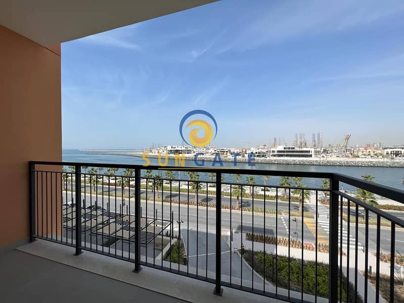 Community Views , Large Balcony , Lower Floor | Bayut.com