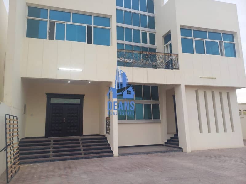 Beautiful Independent Villa ! 5 Bedrooms | Bayut.com