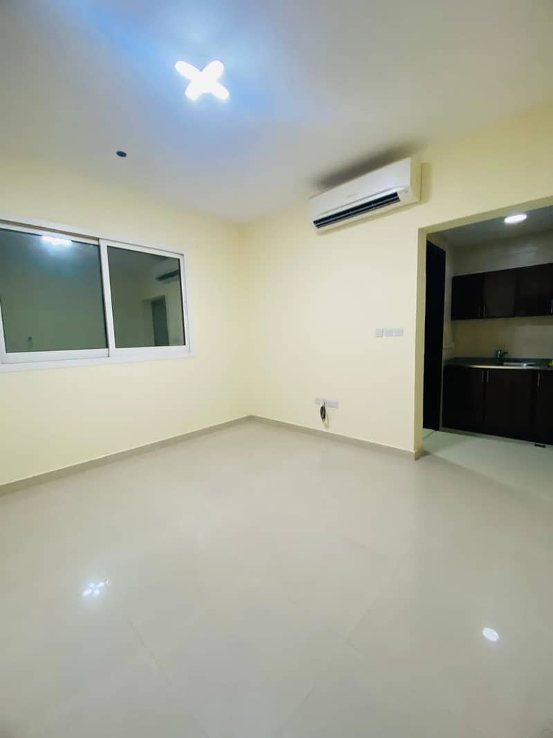 Very Nice Studio Apart With Kitchen Full Bath Available Villa In MBZ ...