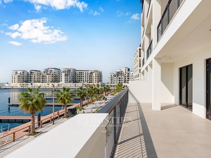 Exclusive|Berth And Pool Direct Access|Corner Unit | Bayut.com