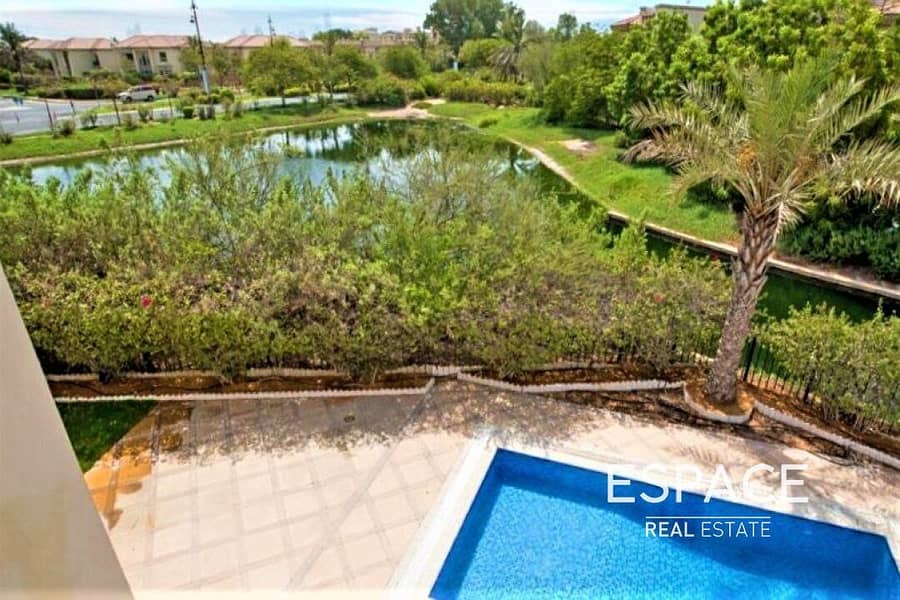 Big Plot |Upgraded & Extended |Lake View | Bayut.com