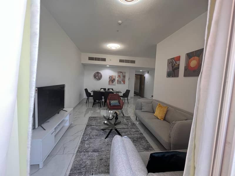 Apartment two rooms and a hall, the first inhabitant, for monthly rent ...