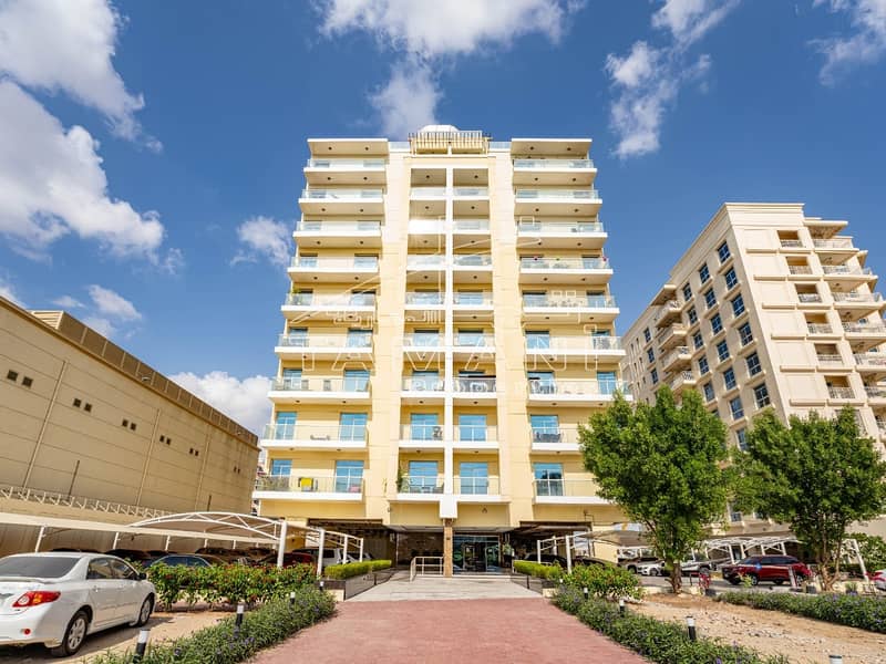 Liwan，Queue Point，Mazaya 6 1 卧室 450000 AED - 7565789 | Bayut.com