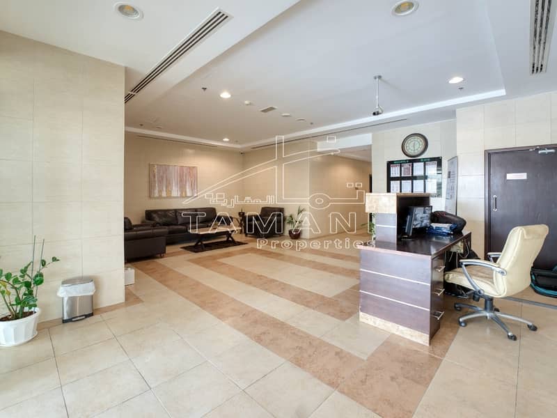 Liwan，Queue Point，Mazaya 6 1 卧室 450000 AED - 7565789 | Bayut.com