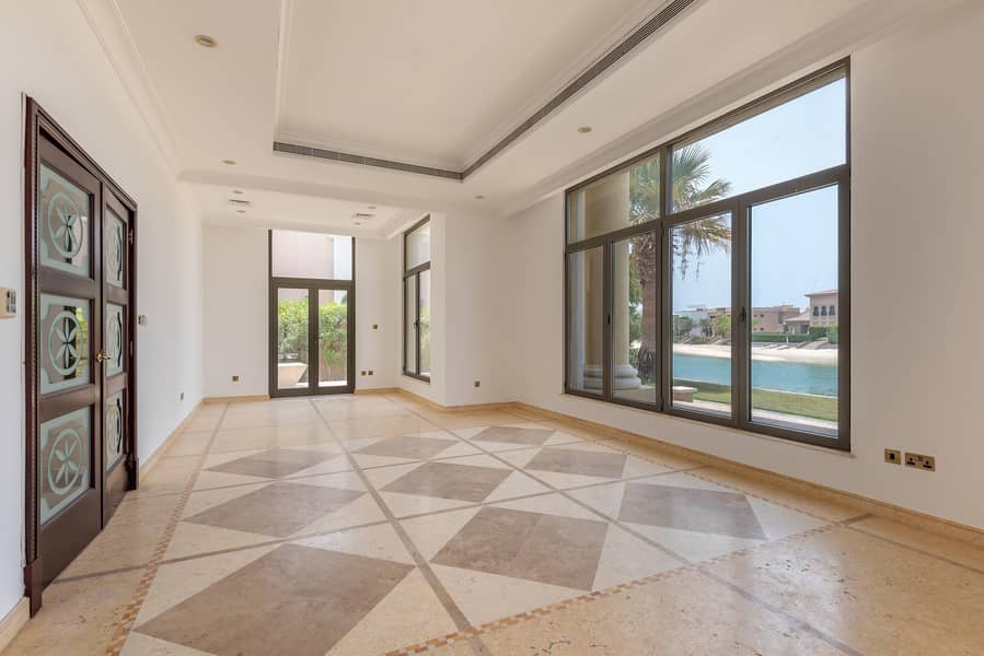 Palm Jumeirah，Signature Villas Palm Jumeirah，Signature Villas Frond D 5 ...