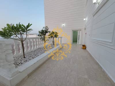 HOT CHOCOLATE OFFERS BRAND NEW LAVISH 1BHK AVAILABLE CLOSE TO SHABIYA ...
