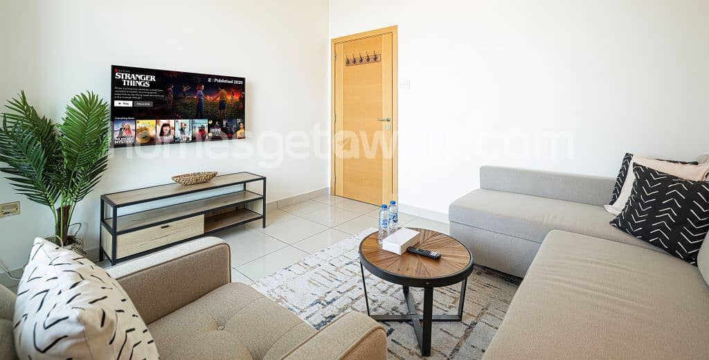 HomesGetaway- Stylish 1BR Armada 3-Cluster P | Bayut.com