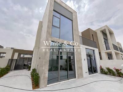 Corner Unit | Keys In Hand | Prime Location | Bayut.com