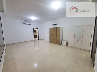 Gorgeous studio apartment | private entrance | sharing pool with ...