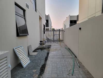 Properties for Sale in Zinnia, DAMAC Hills 2 (Akoya by DAMAC) | Bayut.com