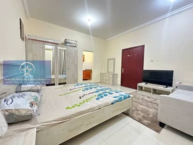Fabulous Furnished studio outclass separate kitchen Nice Wahroom M/3000 ...