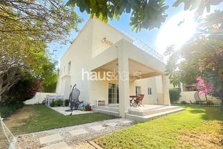 Must See Villa! | Corner Plot | Largest Layout - PropertyDigger.com