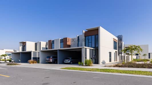 Single Row | Corner Plot | Near Park And Pool - PropertyDigger.com