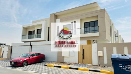 Exquisite Five-Bedroom Villa with Maid's Room in Sharjah/ Hoshi - Close ...