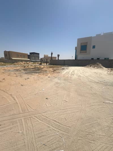 For sale, a distinctive plot of land in Al Rashidiya 3. The land is ...