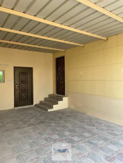 Take a Superb 3 Master Bedroom Hall at Ground Floor Near Makani Mall ...