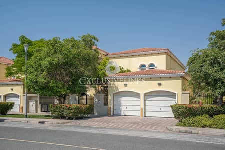 Well Maintained | Corner Plot | Unique Landscapes | Bayut.com