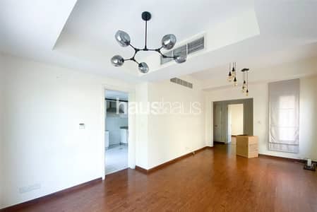 Type 3E, Big Plot, Semi-upgraded, Well Maintained | Bayut.com