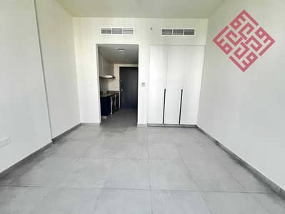 Enjoy the tranquility in a studio in the heart of Aljada - Riff ...