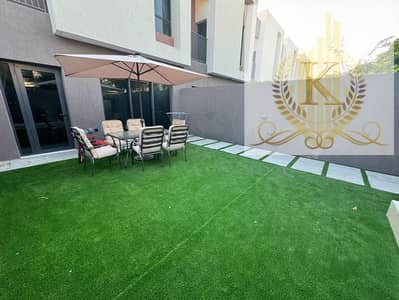 Get your dream townhouse in Al Jadah now!!!" "Luxurious townhouse with ...