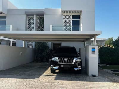 3Beds Town House| Spacious Layout | Prime Location | Bayut.com