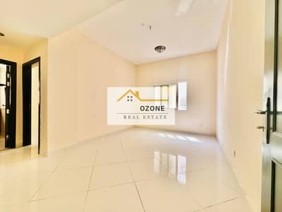 Luxury apartment good location//huge hall//lavish and specious//on road ...