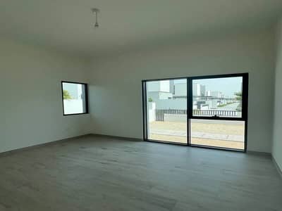 Spacious 4BR Townhouse | Type B | Prime Location | Bayut.com