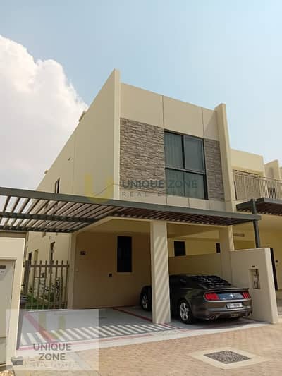 Vacant Middle Unit | Spacious Layout | Bayut.com