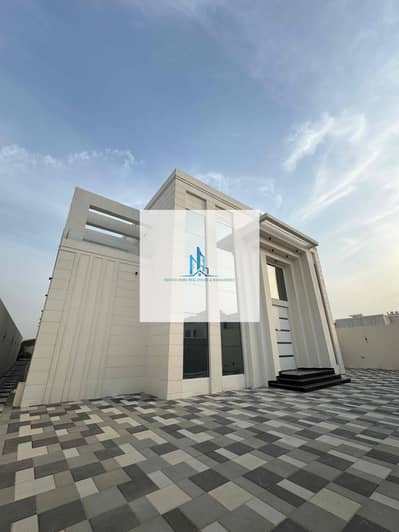 Luxury | 06 Bedroom Hall Villa | With Swimming Pool - PropertyDigger.com