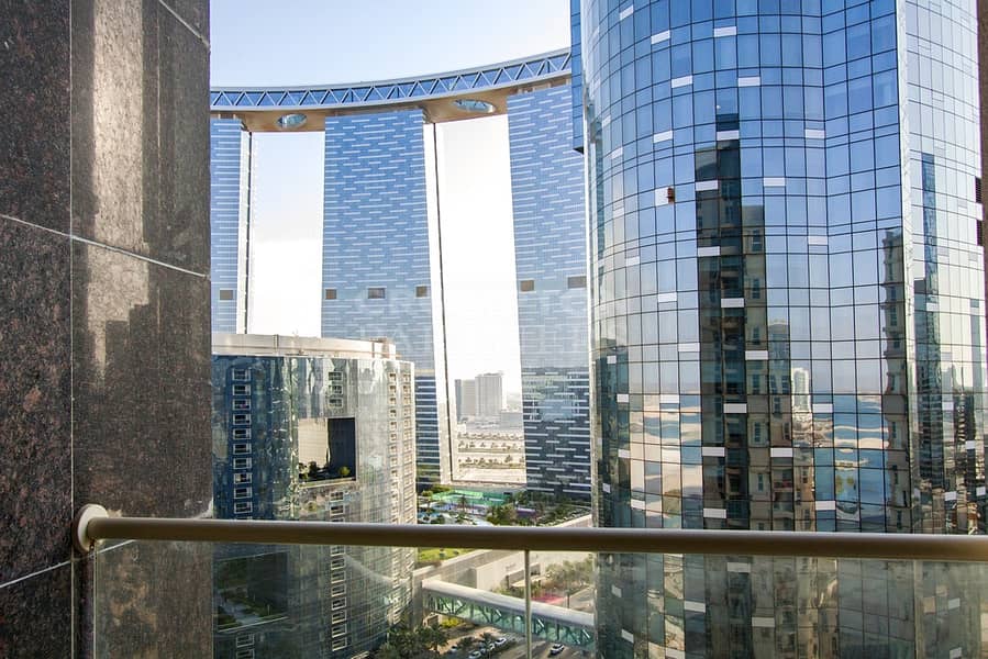 Vacant I Read to Move I Facing Sky Tower | Bayut.com