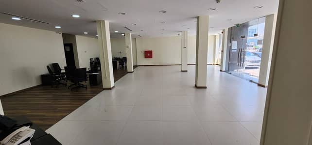 10,000 SQFT Commercial Building for Rent in Al Garhoud! | Bayut.com