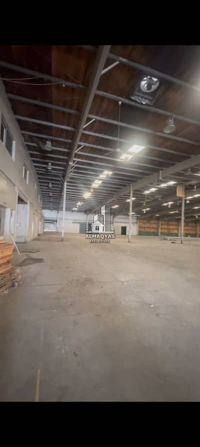 1500 KW power 75000 sq ft warehouse for rent in indi area 15 sharjah ...