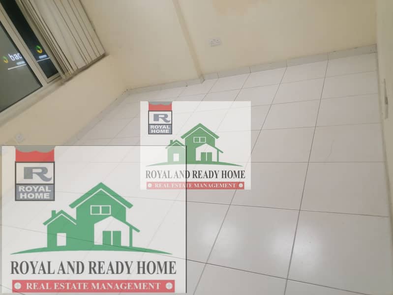 2 BHK AVAILABLE @ MUSAFFAH,SHABIYA , SECTOR 12,NEAR MODEL SCHOOL ...