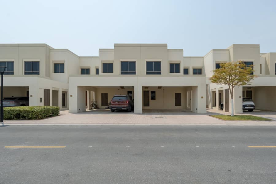 Single Row | Vacant Now | Middle Unit | Bayut.com