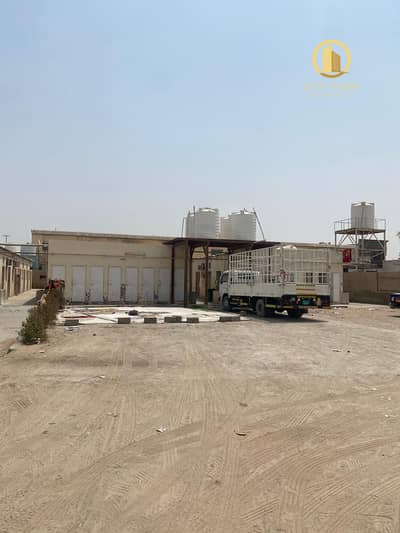 Huge offer! Spacious labour camp with 200 rooms! Main al saaja area ...