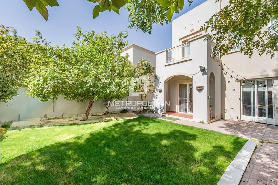 Exclusive, 4E with the large plot. | Bayut.com