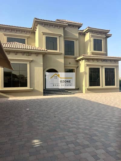 A modern and well maintained house outstanding finishing ready to move ...