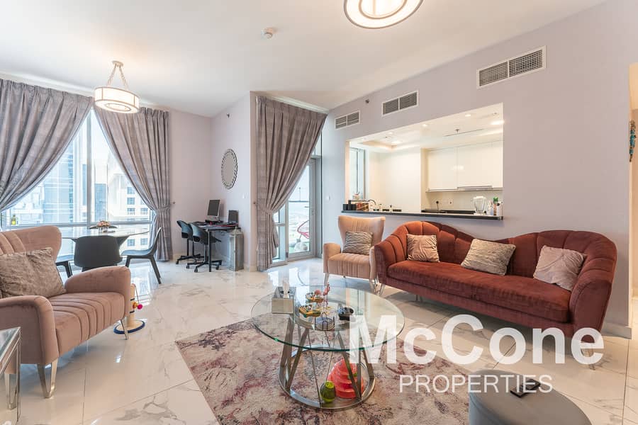 Vacant | Spacious and Bright | Exclusive | Bayut.com