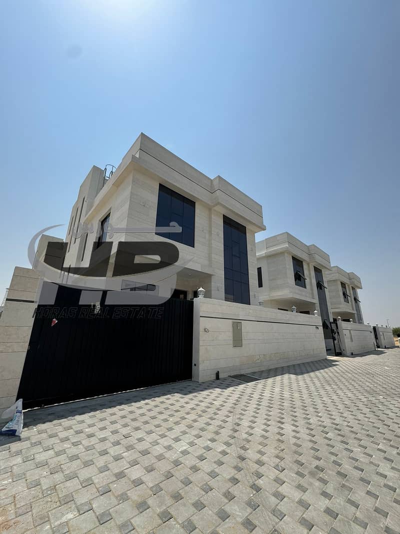 Freehold in Ajman, a villa in the Al Amerah area on Sheikh Mohammed bin ...