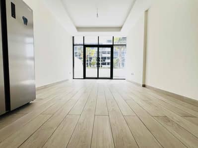 Chiller Free AC // Spacious 3-bhk & Kitchen Applinces Just 135k Rent ...