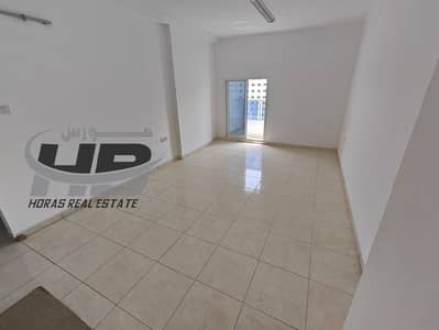 For annual rent, a room and a hall in Al Rawda 1 area - Sheikh Maktoum ...