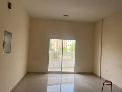 ONE BHK AVAILABLE IN CORNICH PRIVATE BUILDING | Bayut.com