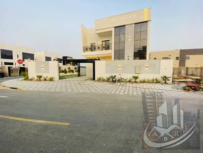 For sale, a new two-storey villa It consists of 5 master bedrooms With ...