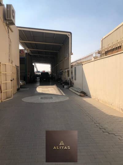 Garage for rent with car wash equipment | Bayut.com