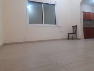 Beautiful Specious 1BHK Separate kitchen Separate Washroom Available Prime Location in Mbz City ...