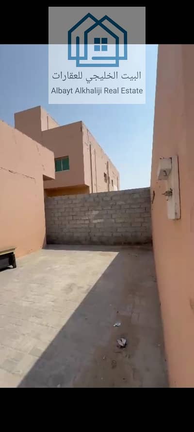 For annual rent, an Arabic house suitable for workers’ housing | Bayut.com