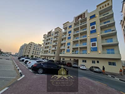 Own a studio with an open view and parking in Princess Village ...