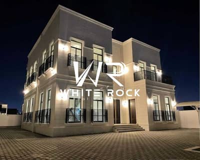 Luxurious | Prime Location | Spacious Plot | Bayut.com