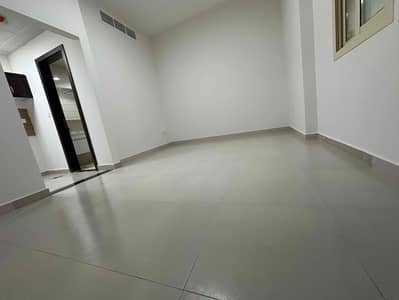 BRAND NEW SPECIOUS STUDIO WITH SEPARATE KITCHEN SEPARATE WASHROOM AVAILABLE PRIME LOCATION IN ...